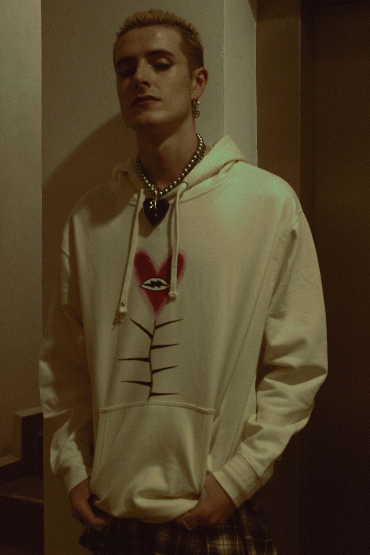 “ROTO” Heart hoodie – RaroState
